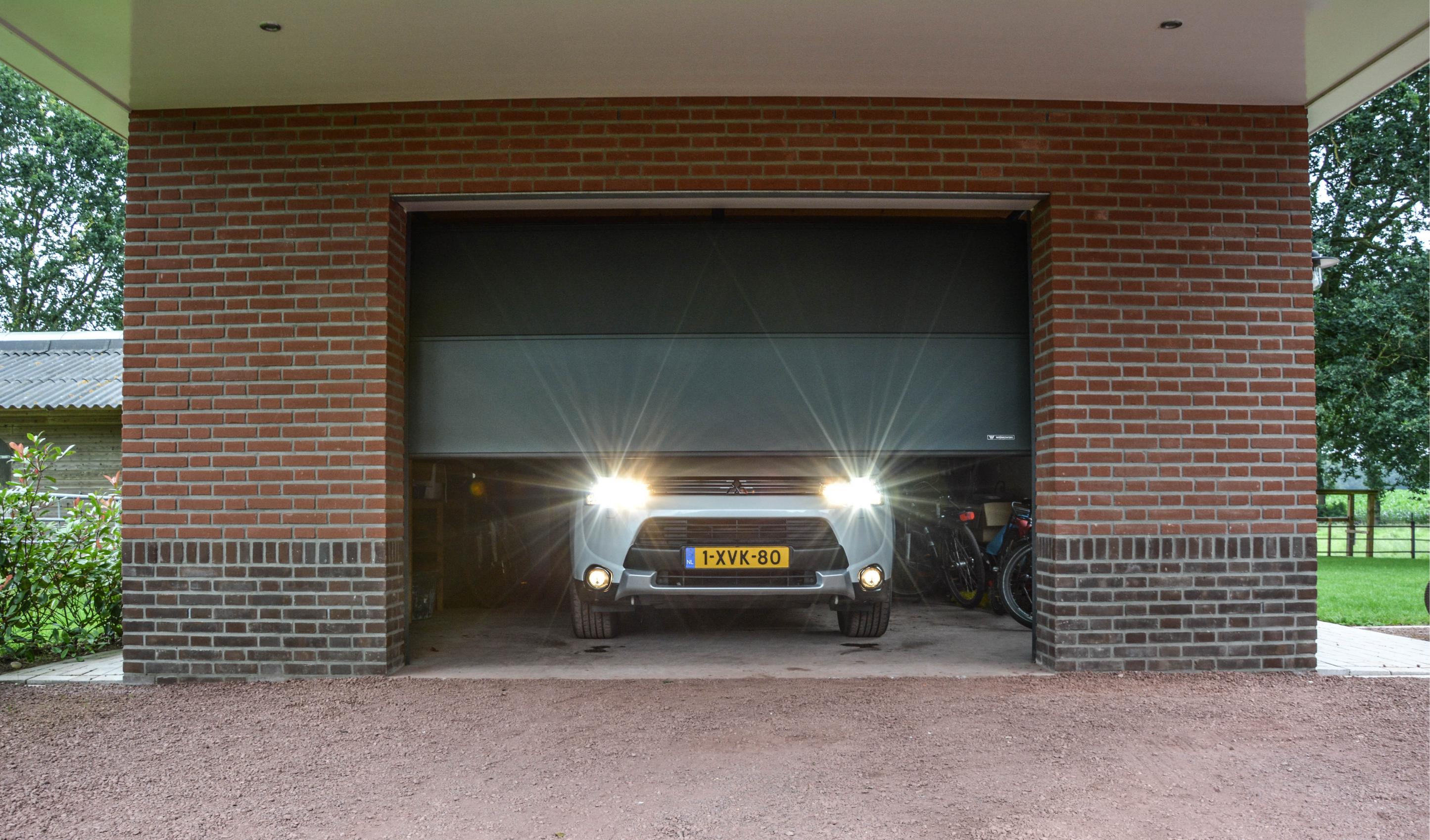 Tips voor het kiezen van een nieuwe garagedeur - Bestelgaragedeur.nl
